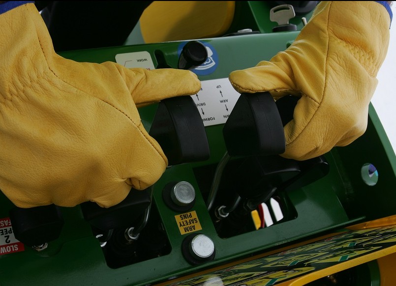 Kanga Loaders Remote Control Kanga Loader